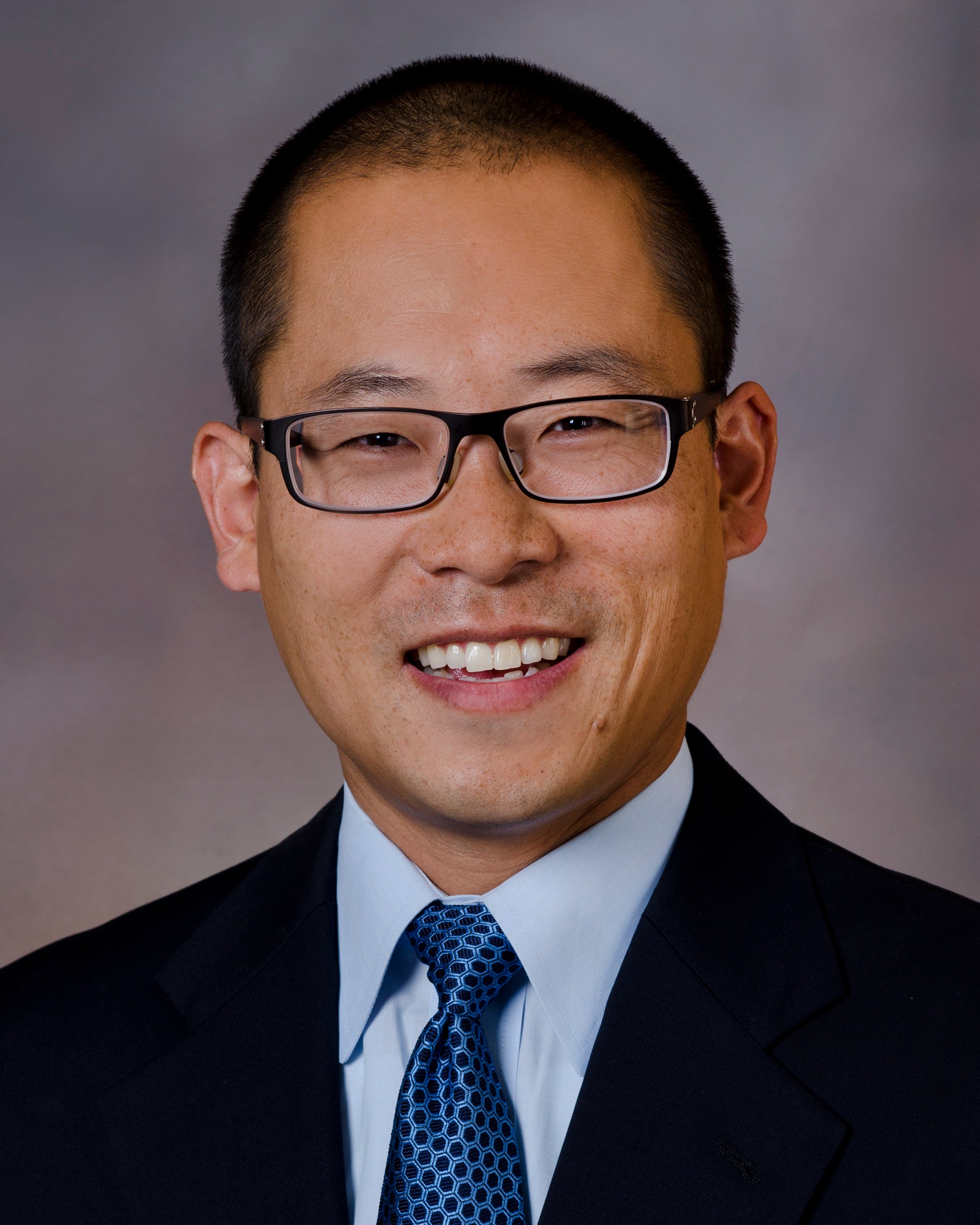Brad J. Yoo, MD Orthopedic Surgery | Yale New Haven Hospital